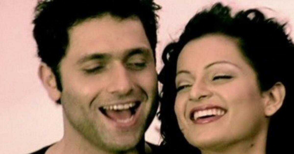 Top 10 songs that can help you confess your love to your partner