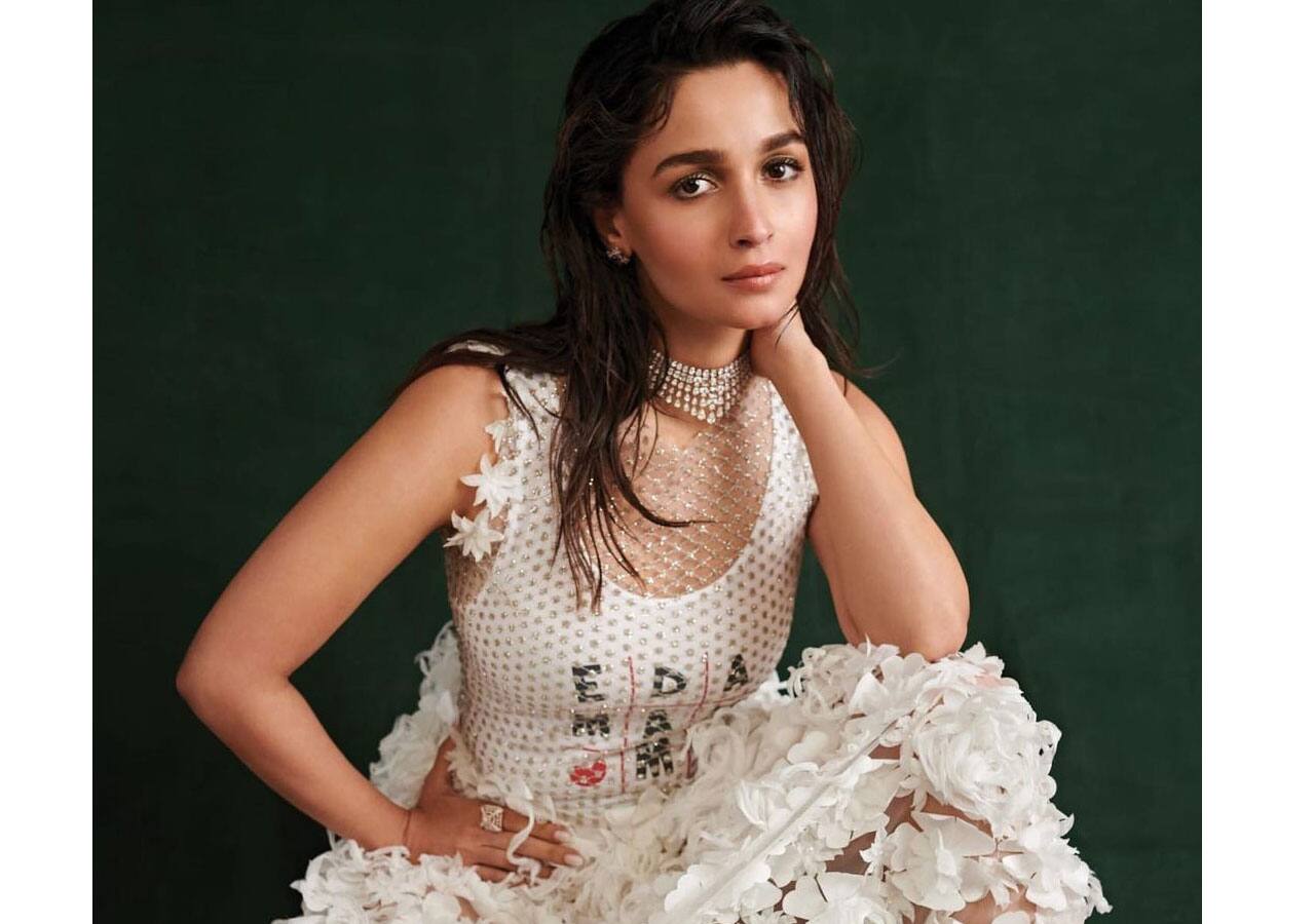 Ileana D'Cruz to Alia Bhatt: Sudden pregnancy announcements of ...