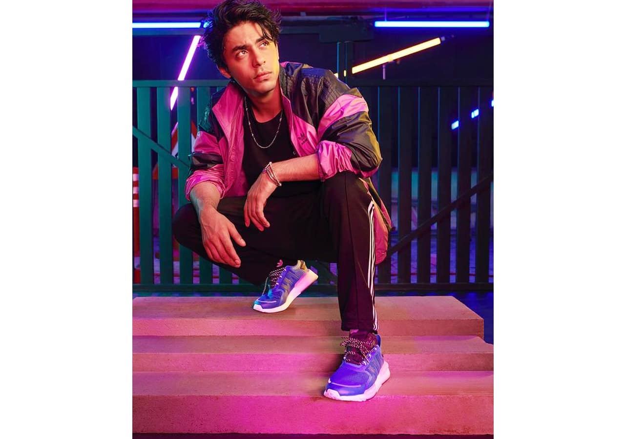 Aryan Khan directs dad Shah Rukh Khan for luxury streetwear commercial ... Aryan Khan directs dad Shah Rukh Khan for luxury streetwear commercial ...