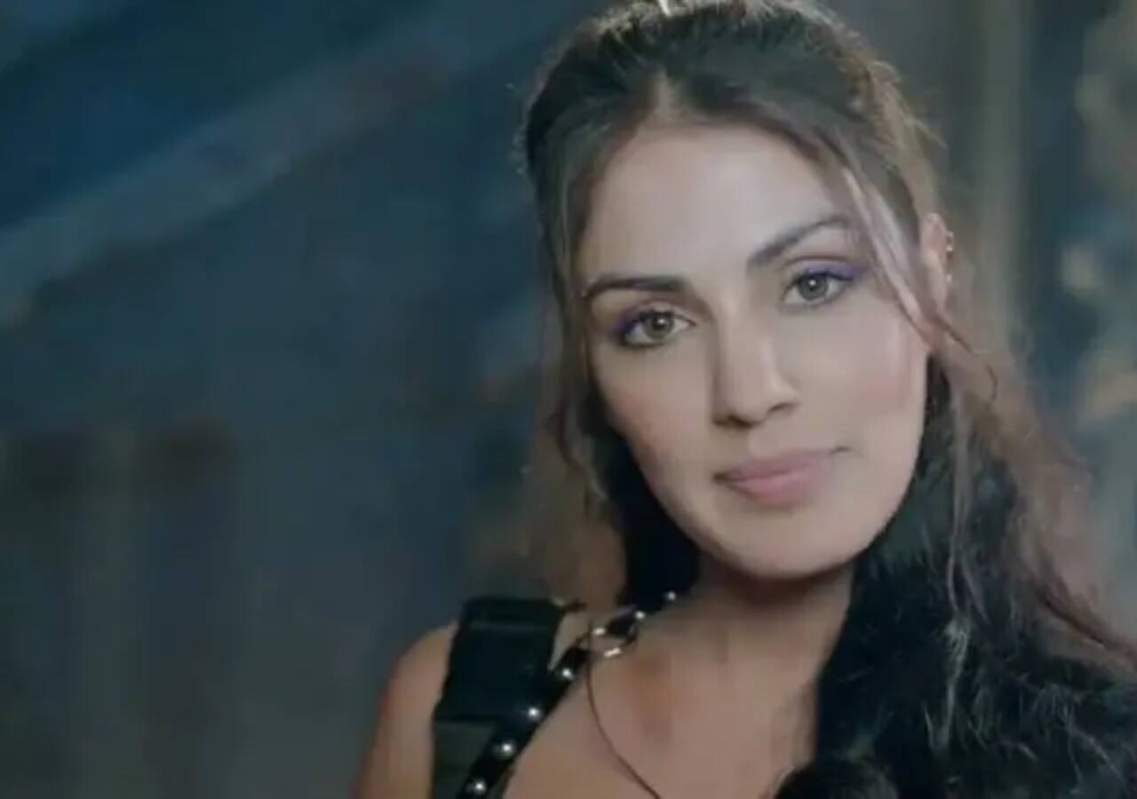 Roadies 19 gang leader Rhea Chakraborty cries happy tears as she is ...