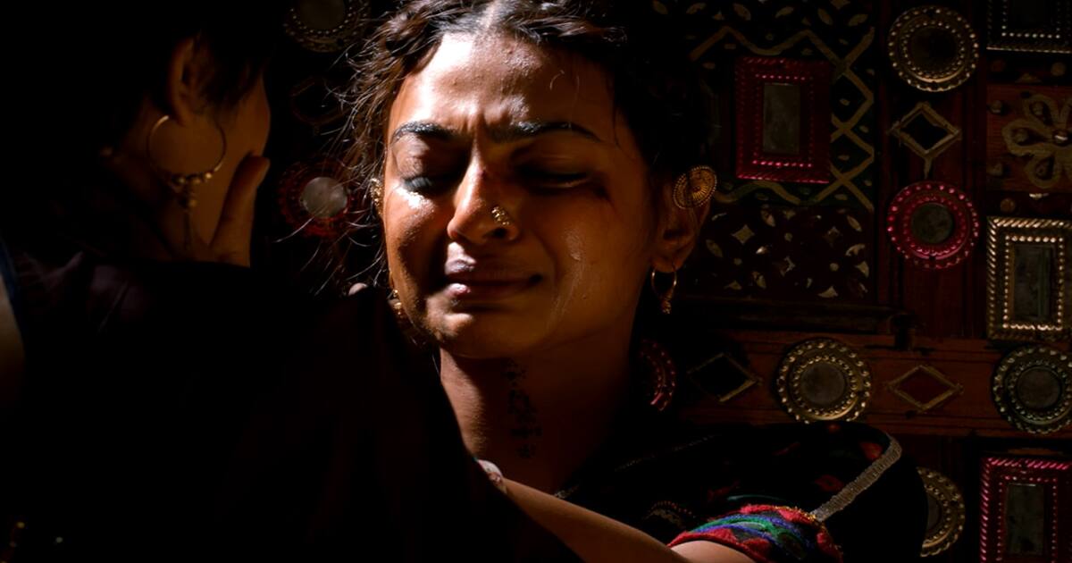 Stars who did bold scenes after marriage