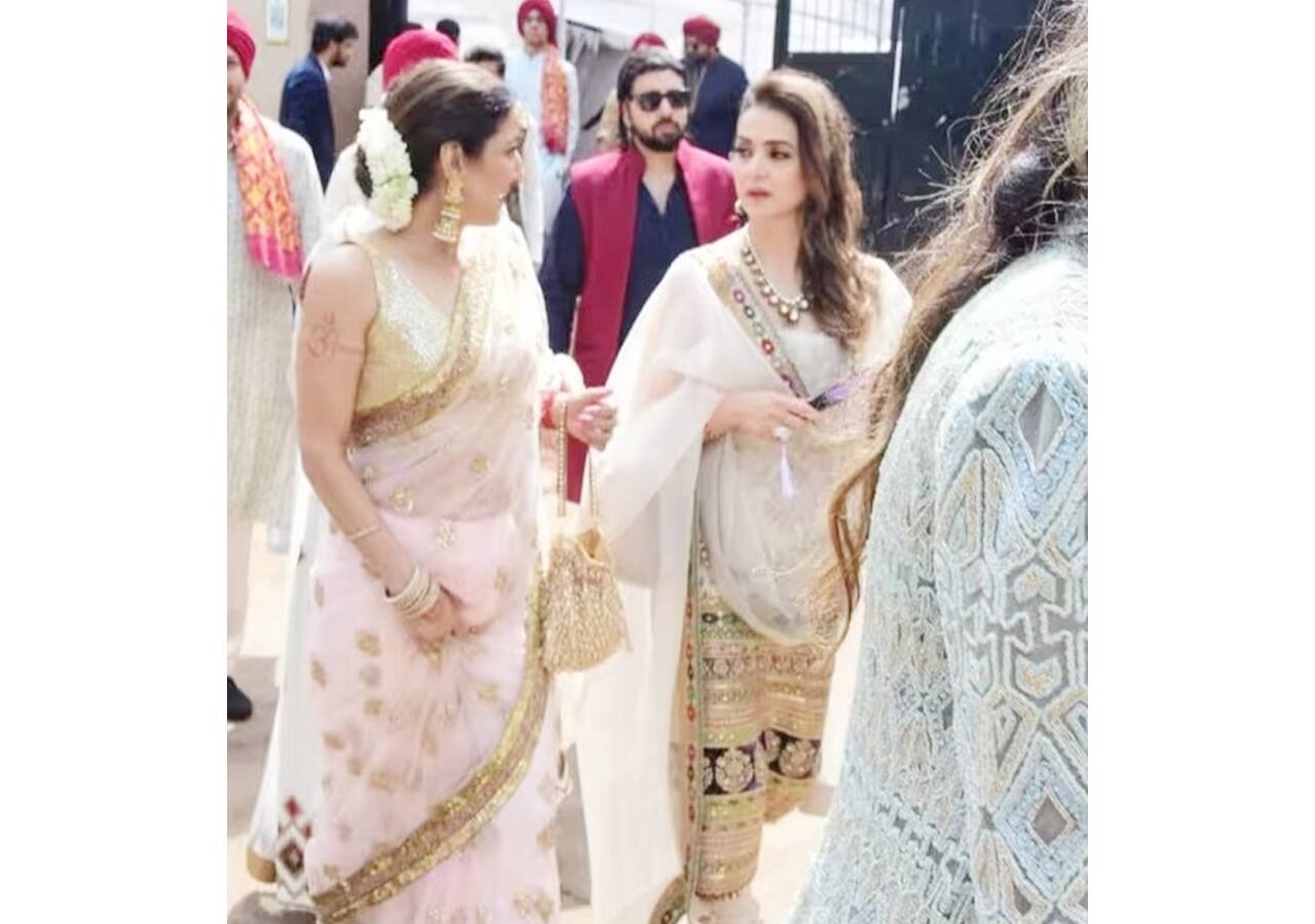 Sunny Deol's wife Pooja Deol makes a stunning appearance at Karan Deol ...