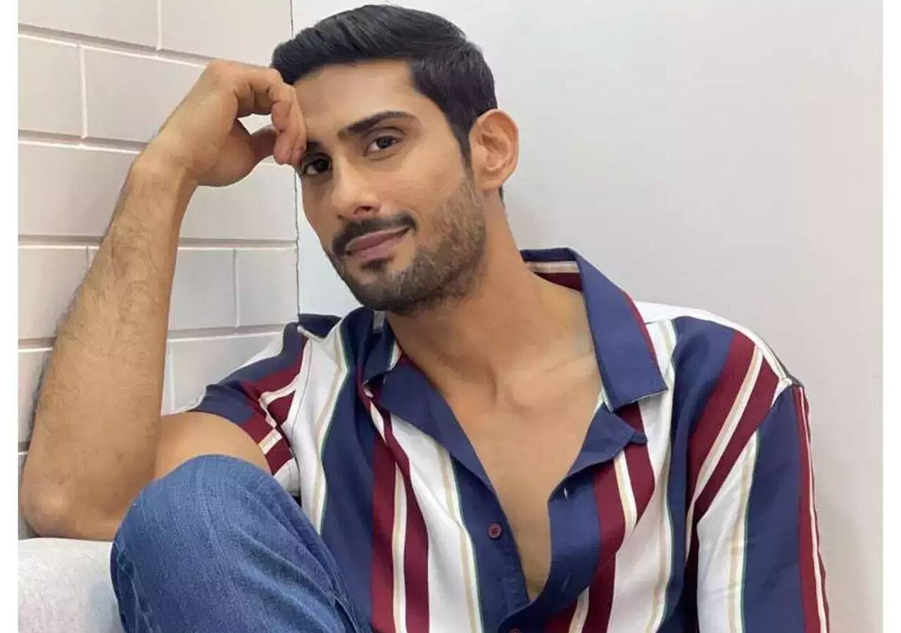 Urfi Javed To Rekha: These stars had a fight with their father, see list - उर्फी जावेद, रेखा ...