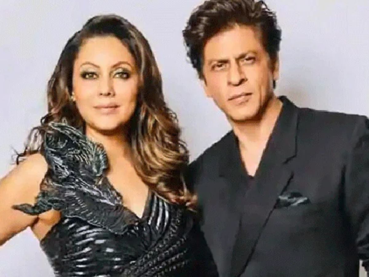 Shah Rukh Khan rides quad bike with Gauri Khan in viral video, fans say ...