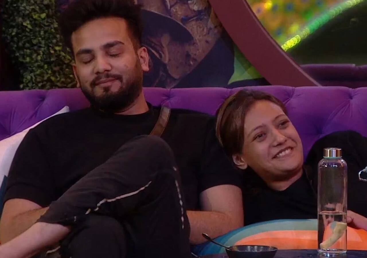 Bigg Boss Ott 2 Nominations Newbies Elvish Yadav Aashika Bhatia Join