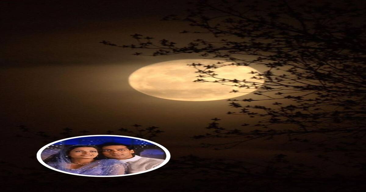 Top 10 Bollywood songs about the moon that can make anyone romantic