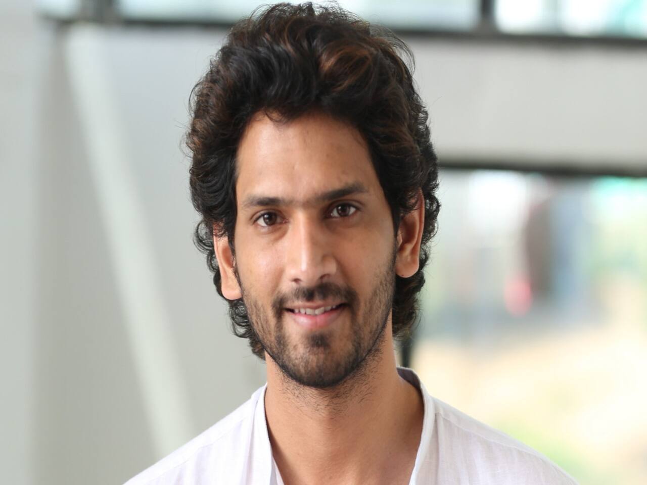 బేబీ సినిమా గురించి ఇంట్రెస్టింగ్ విషయాలను పంచుకున్న హీరో విరాజ్ అశ్విన్ | Bollywood Life తెలుగు