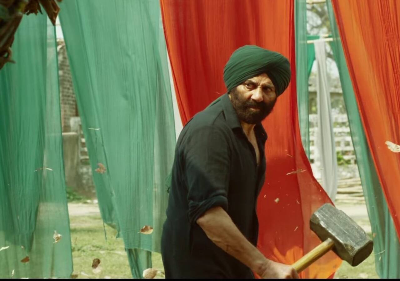 Gadar 2 Trailer launch event: Sunny Deol, Ameesha Patel make a smashing entry as Tara Singh and ...