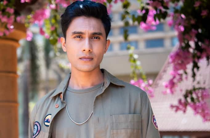 Ritwik Bhowmik - Latest News, Photos, Videos, Awards, Filmography ...