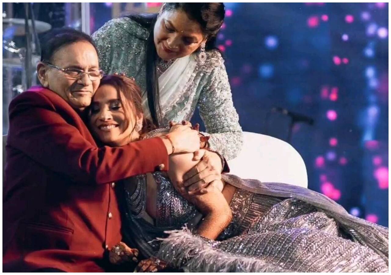 Ankita Lokhande's father Shashikant Lokhande is no more, dies at 68 ...