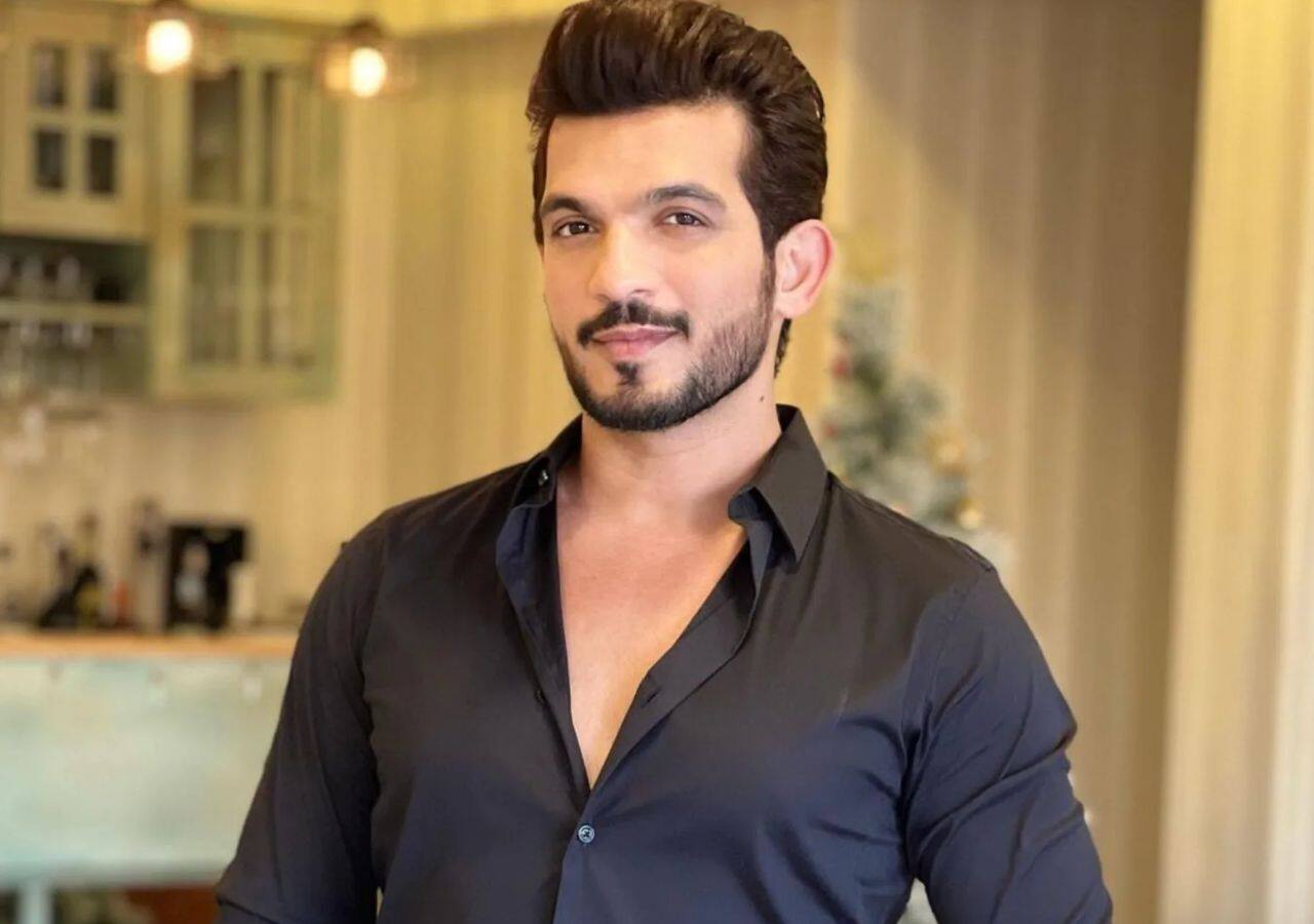 Shivangi Joshi to Jennifer Winget: Top 10 Celebs who rejected Bigg boss offer, Know reasons