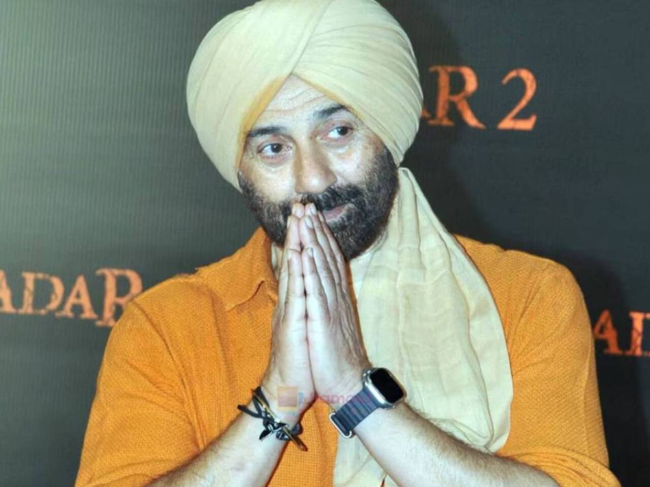 Gadar 2: Sunny Deol gets emotional as the film crosses Rs 400 crore amid his villa auction row