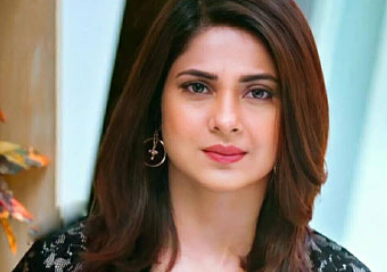 Shivangi Joshi to Jennifer Winget: Top 10 Celebs who rejected Bigg boss ...