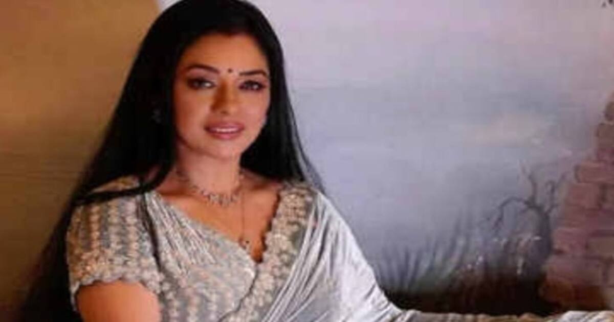 Anupamaa Top 10 unexpected twists: Dimpy emotionally blackmails Anu