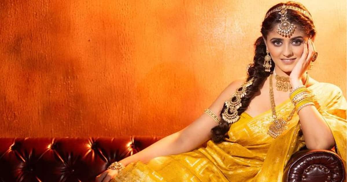 Ghum Hai Kisikey Pyaar Meiin Star Ayesha Singh Aka Sais Bold Navratri
