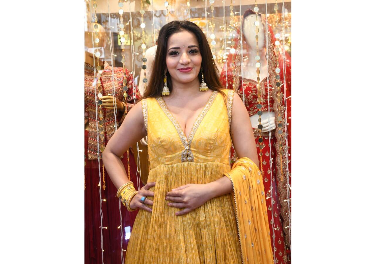 Monalisa Looks Bold And beautiful In Yellow Suit Photos Viral On ...