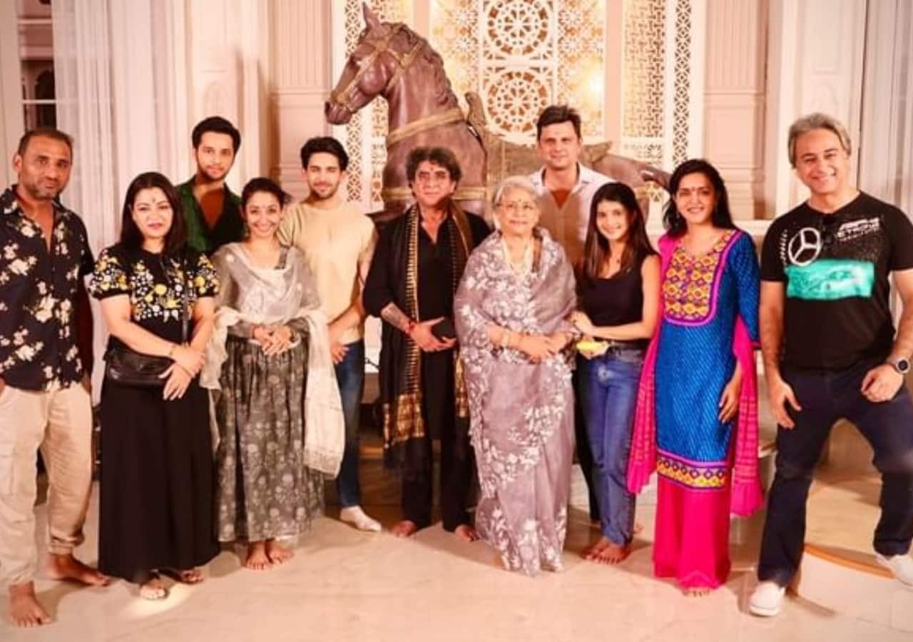 Yeh Rishta Kya Kehlata Hai: Samridhii Shukla, Shehzada Dhami, Preeti ...