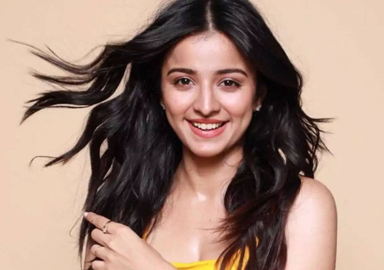 Yeh Rishta Kya Kehlata Hai: Shaheer Sheikh, Jannat Zubair and others ...