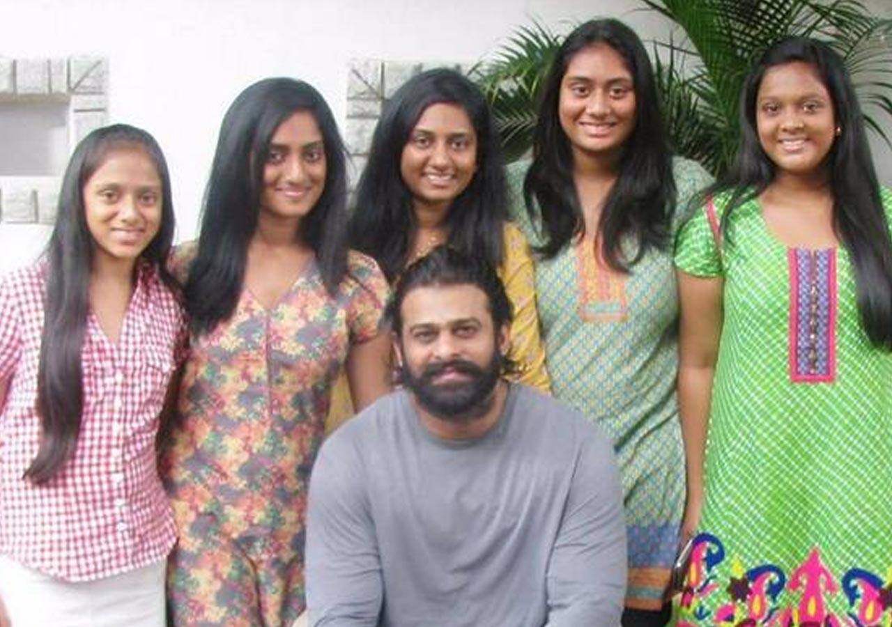 Prabhas' unseen pictures with his family that prove he holds his loved ...