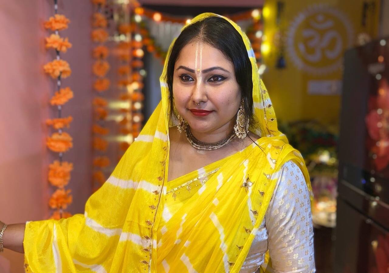 Bhojpuri actress Priyanka Pandit got engaged in Lord Krishna Bhakti ...