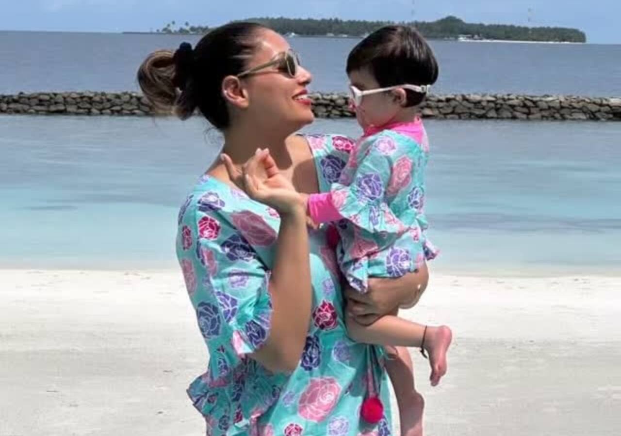 Bipasha Basu enjoys 45th birthday with baby devi : बिपाशा बसु ने बेटी देवी संग समंदर किनारे ...