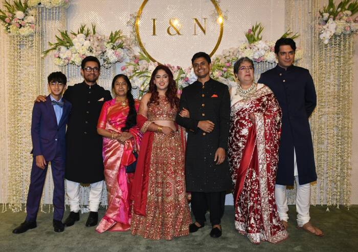 Ira Khan, Nupur Shikhare wedding reception: Newlyweds pose with Aamir ...