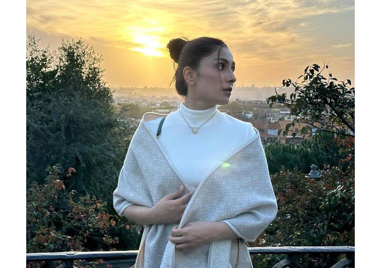 Pakistani actress Ayeza Khan birthday: 10 Lesser-known facts about Jaan ...