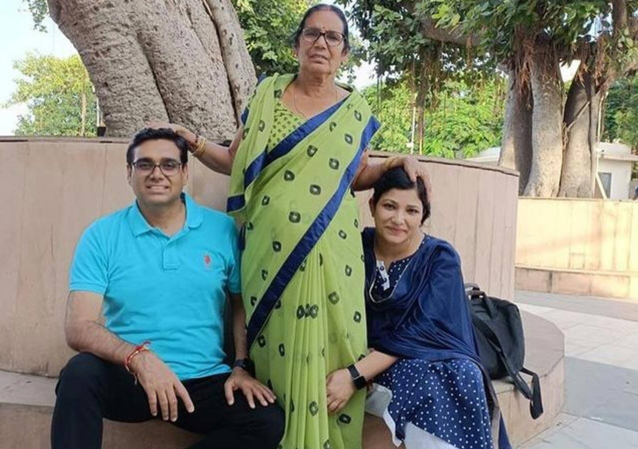 12th Fail: 10 pictures of IPS Manoj Kumar Sharma and Shraddha Joshi ...