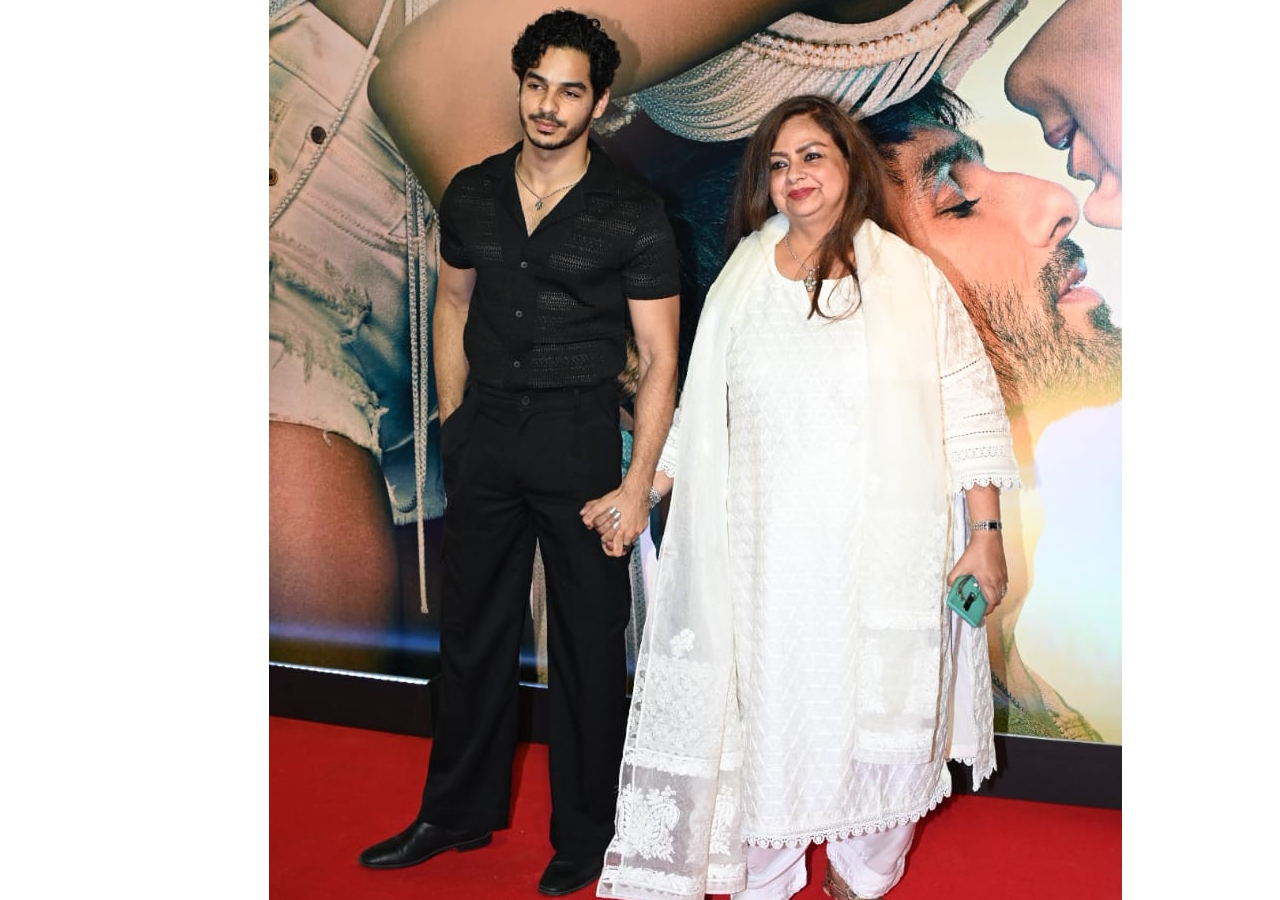 Teri Baaton Mein Aisa Uljha Jiya special screening: Shahid Kapoor with family, Kriti Sanon and ...