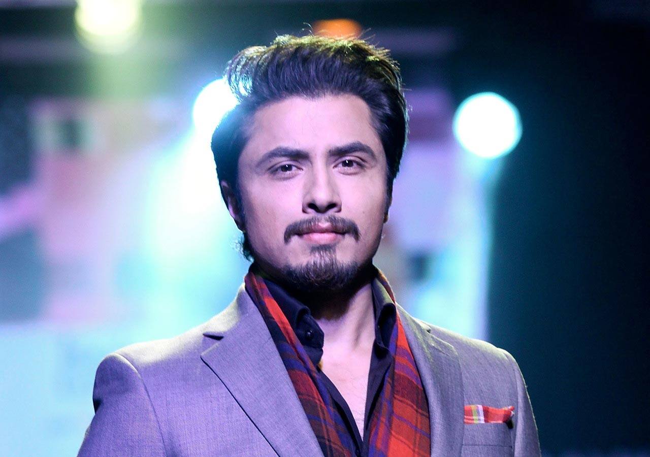 Atif Aslam all set for his Bollywood comeback; Other Pakistani celebs ...