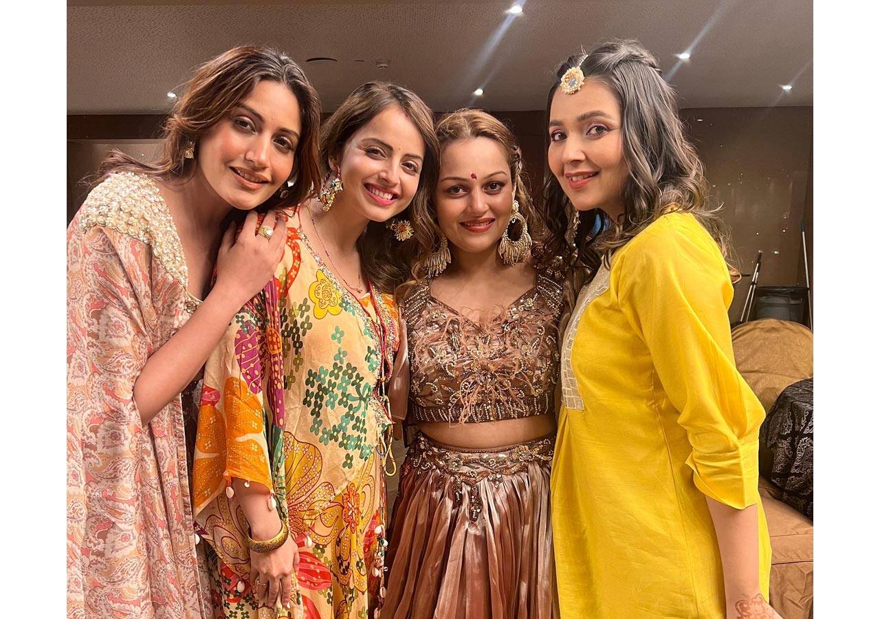 Ishqbaaaz BFFs Surbhi Chandna, Shrenu Parikh and Mansi Srivastava ...