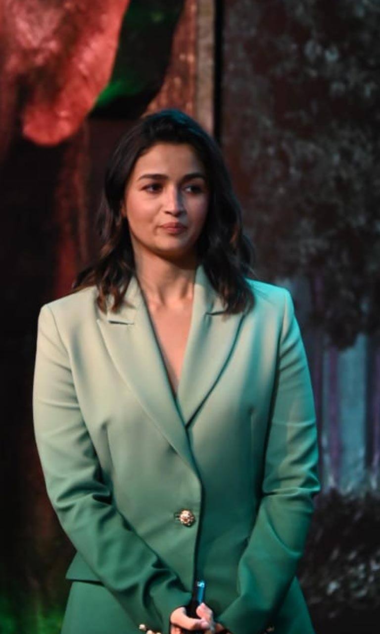 Poacher trailer launch: Alia Bhatt exudes true boss diva vibes, cost of ...
