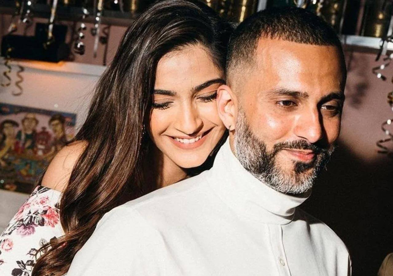 Ahead of Valentine's Day, here's looking at the real life romance of Shah Rukh Khan, Abhishek ...