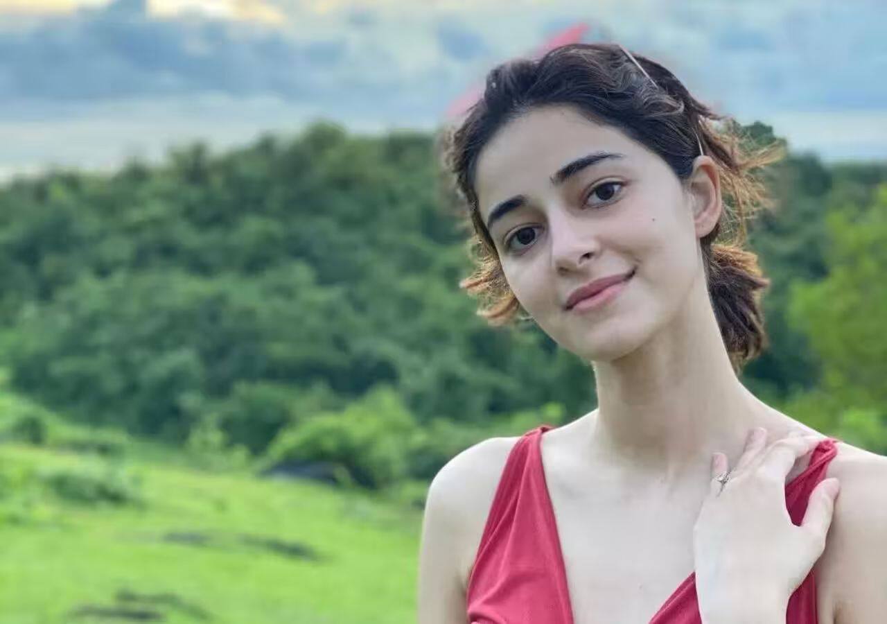 Suhana Khan, Janhvi Kapoor and more Bollywood star kids' no make-up look is on-point