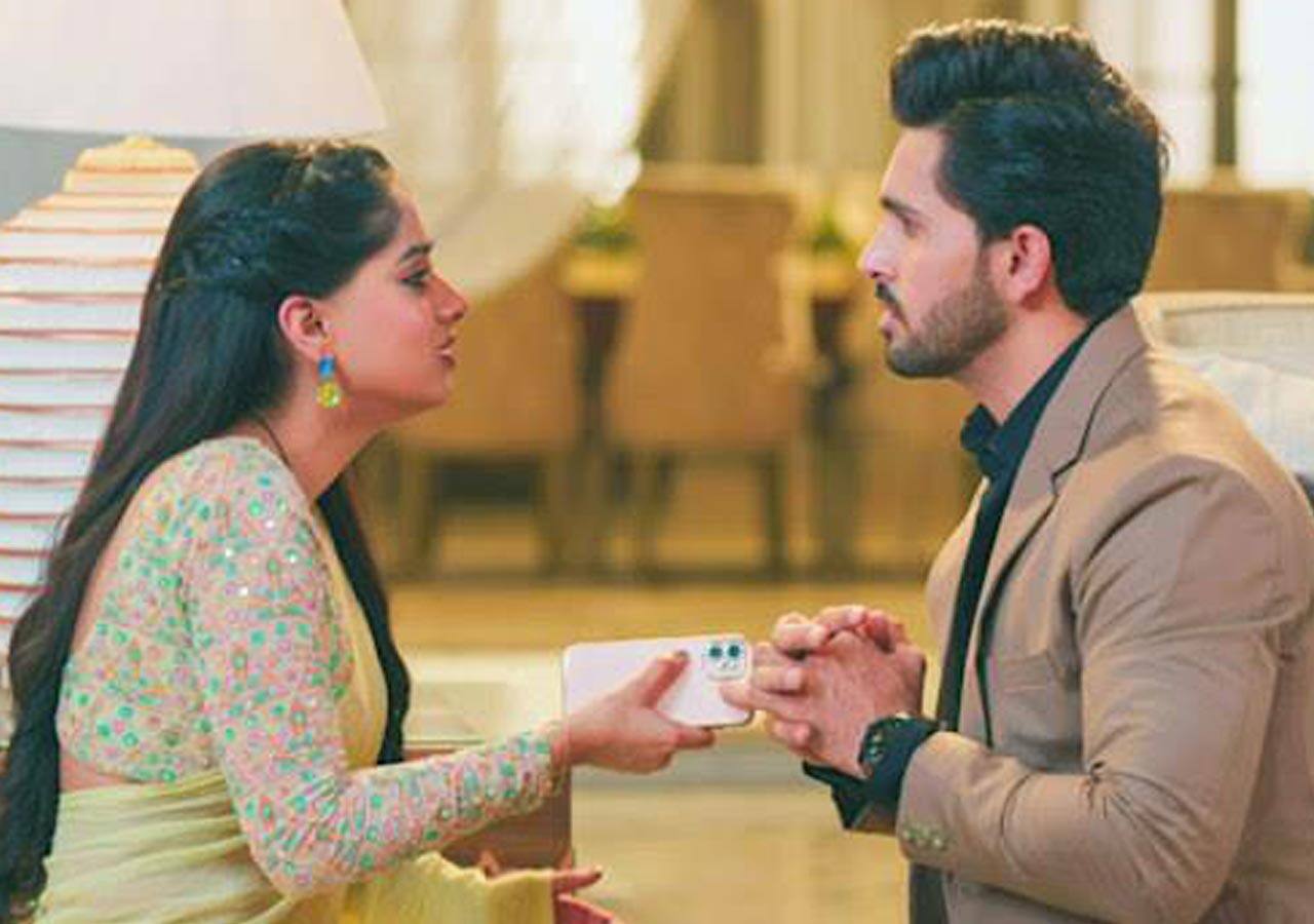 Yeh Rishta Kya Kehlata Hai: Armaan-Ruhi to romance in Holi, Abhira to ...