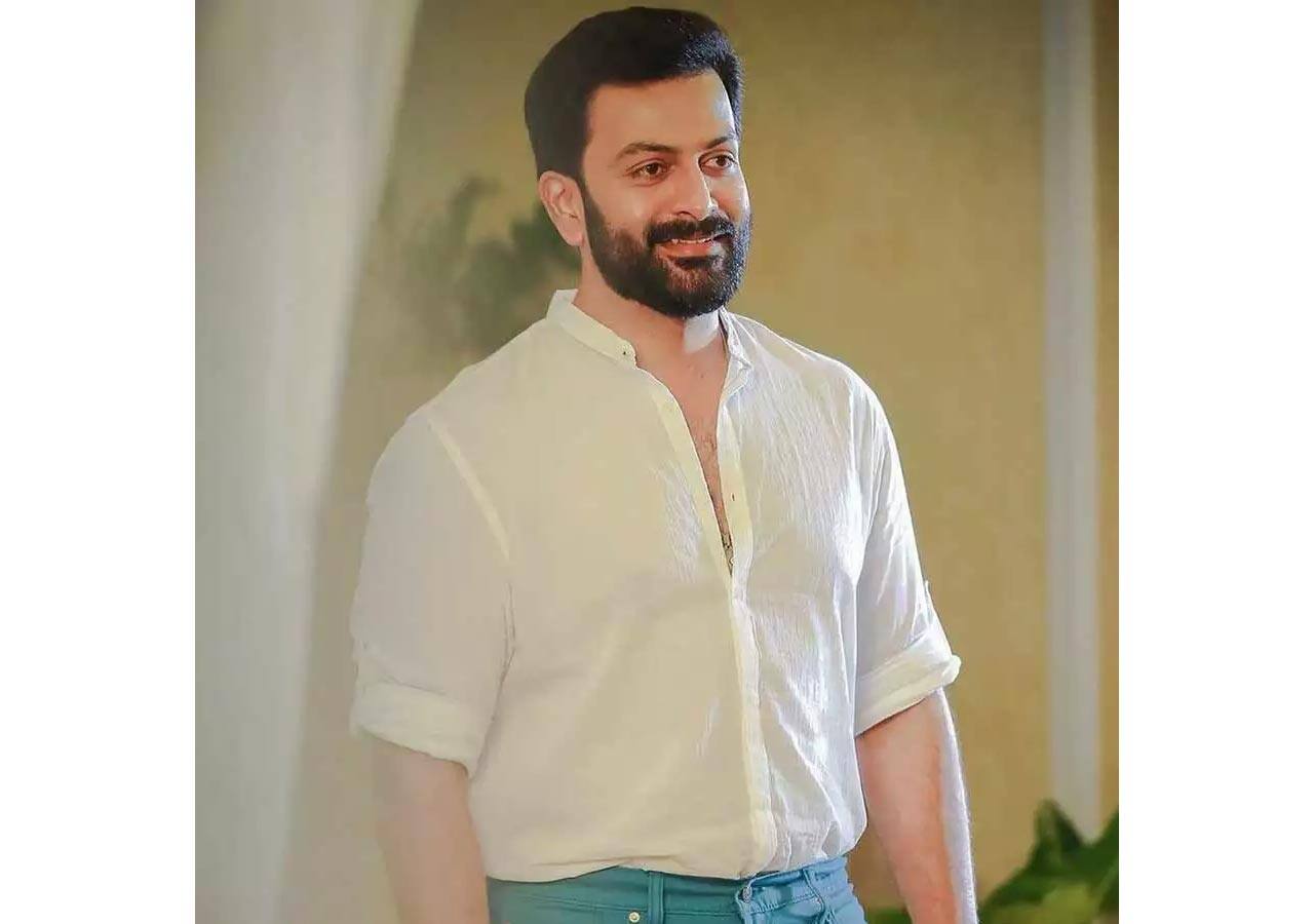 Bade Miyan Chote Miyan star Prithviraj Sukumaran loves to enjoy luxurious lifestyle; here's how