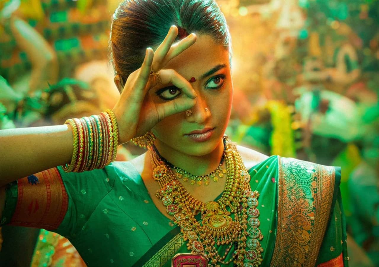 Pushpa 2: Rasmika Mandanna's FIrst Look Out from Allu Arjun-Sukumar's ...