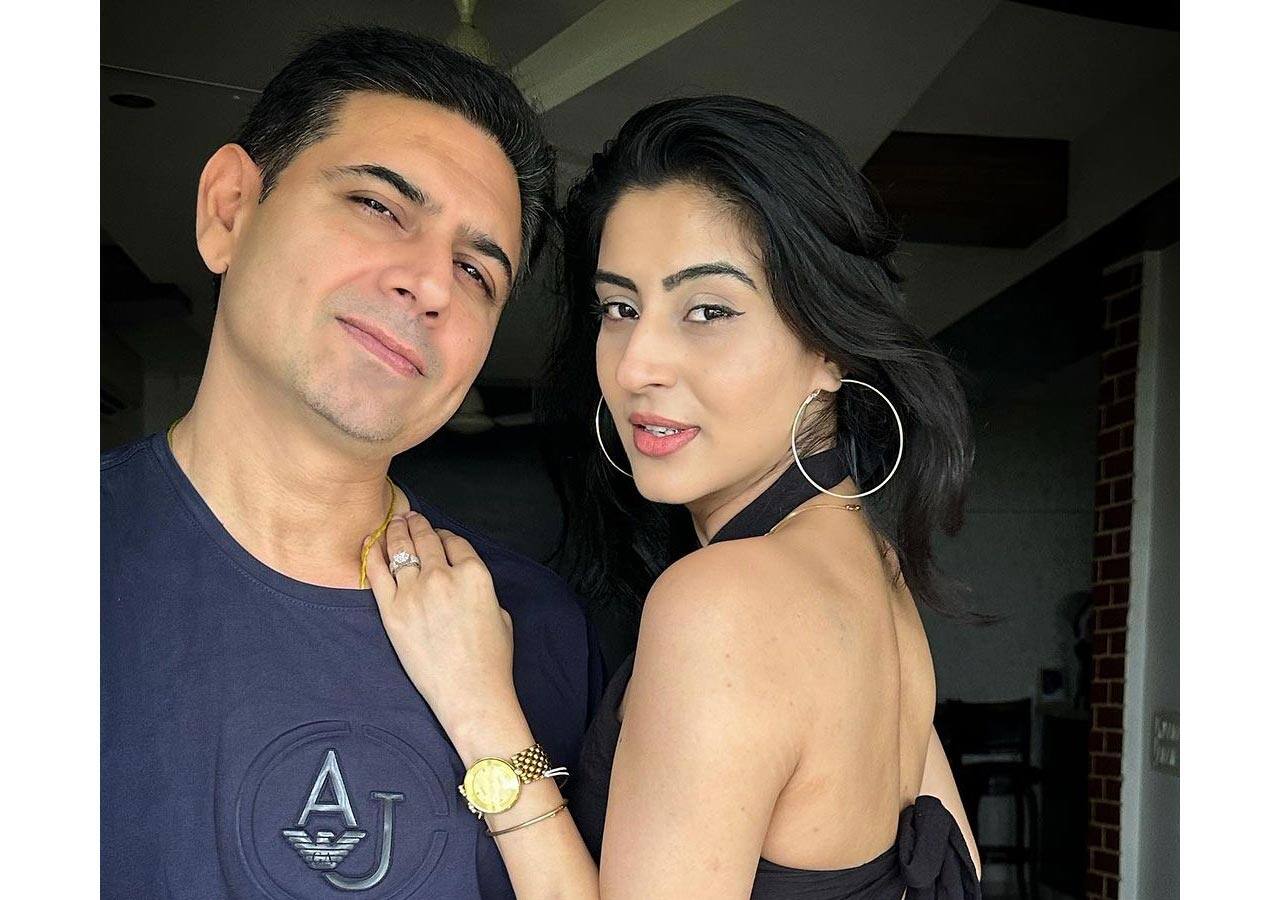 Anupamaa: Rupali Ganguly’s co-star Ashlesha Savant’s romantic pictures with BF Sandeep Baswana ...