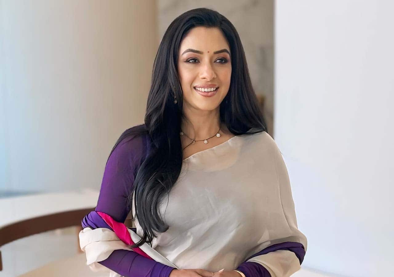 Anupamaa: BJP candidate Rupali Ganguly participates in a roadshow ...