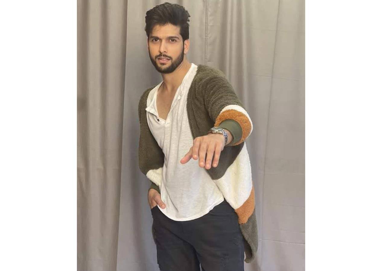 Anil Kapoor Show Bigg Boss OTT 3 Contestants List Bhavya Gandhi Nupur ...