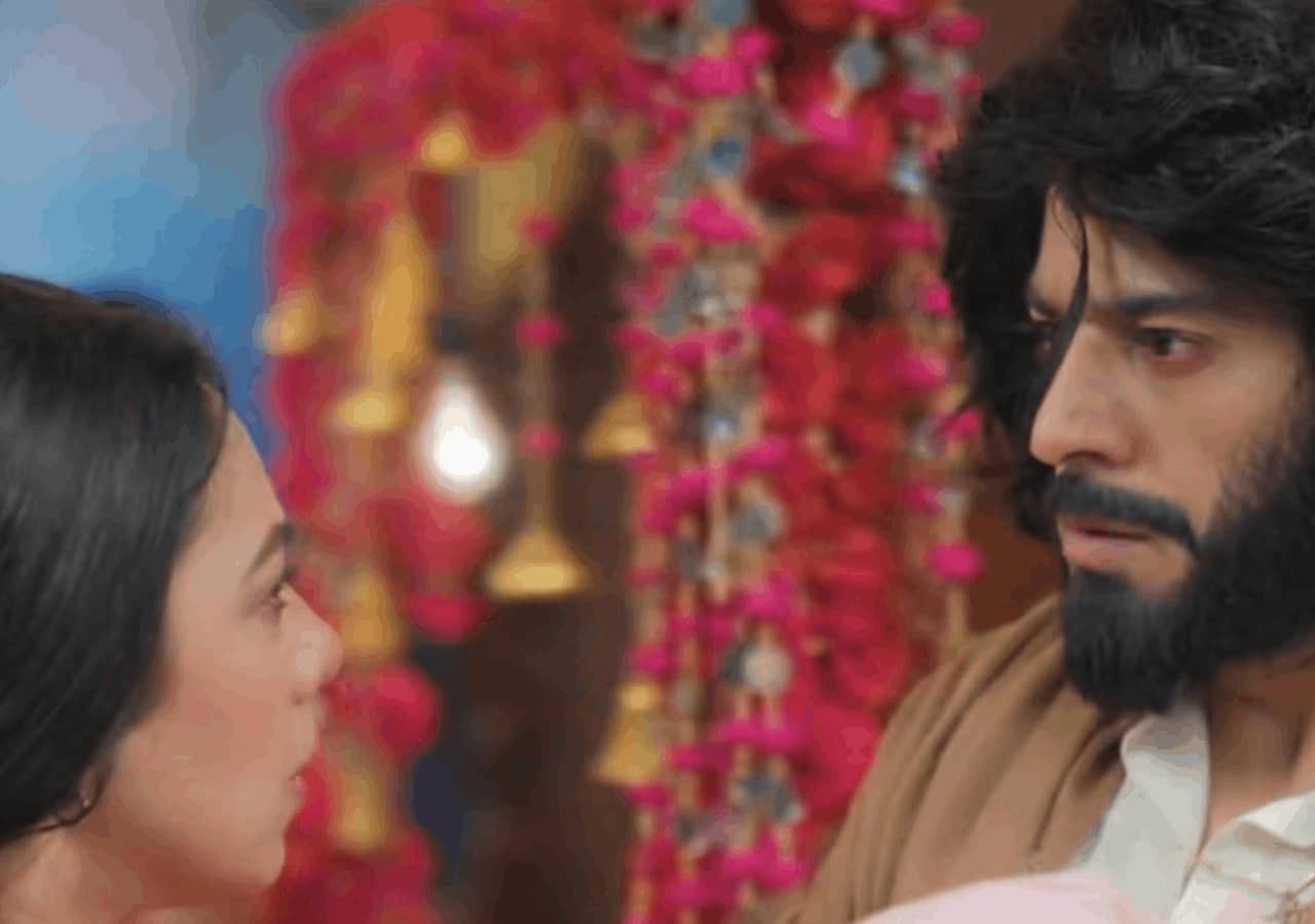 Anupamaa serial upcoming twist: Anu and Anuj finally meet due a baby girl but there is a twist