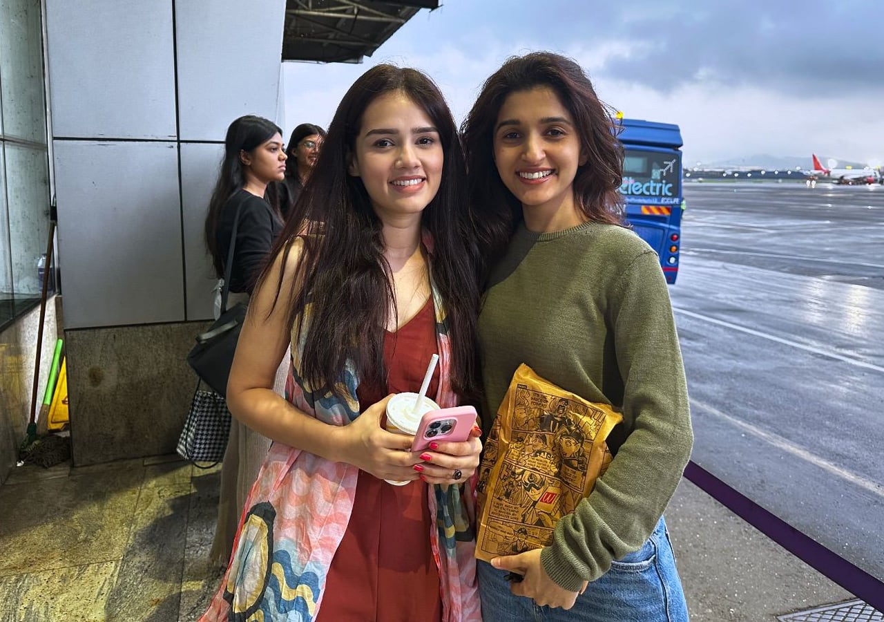 Anupama Fame Nishi Saxena And Nidhi Shah Goa Vacation Photos Viral - गोवा में एंजॉय करती दिखीं ...