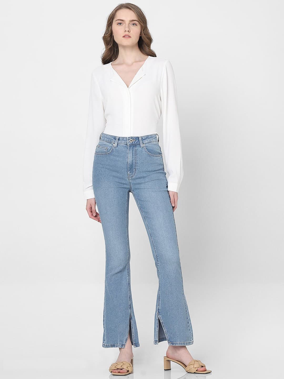 High-Waisted Jeans: How to Style Them Every Season