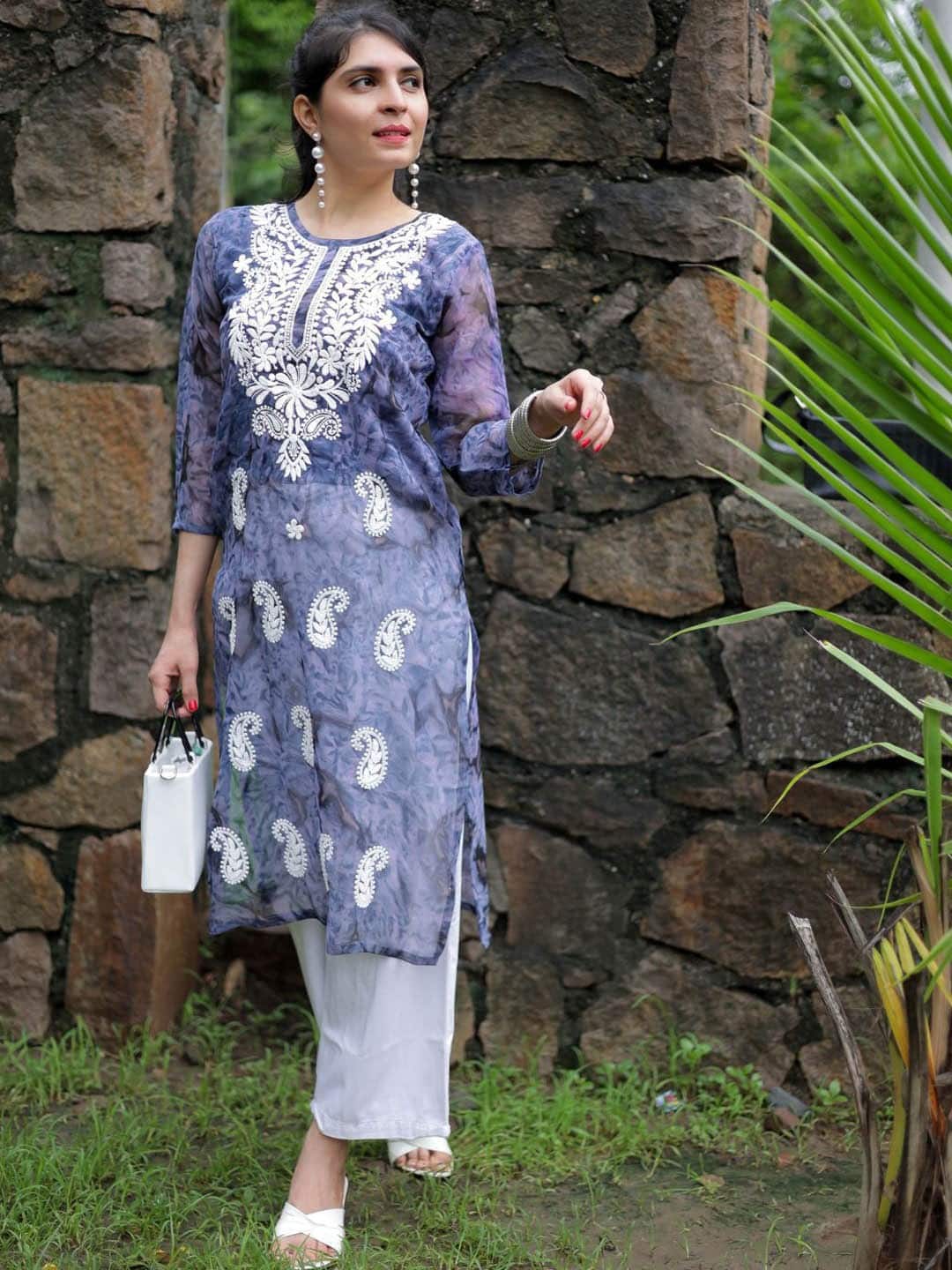 Choosing a Kurta for Your Body Type: What to Watch Out For