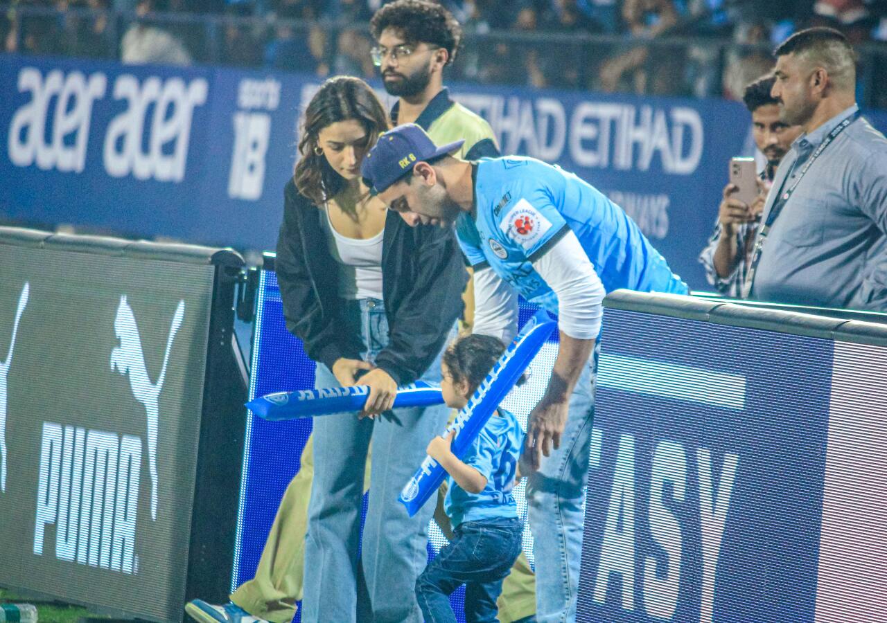 Ranbir Kapoor, Alia Bhatt attend football match together, daughter Raha ...
