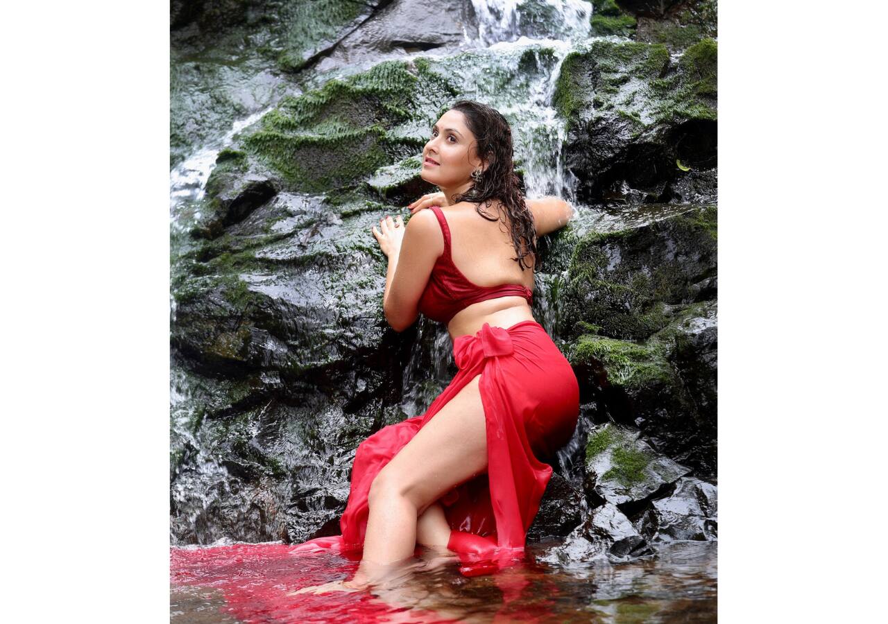 Manjari Fadnis Looks Bold And Sensuous In Read Saree Waterfall Photos Viral On Internet ...