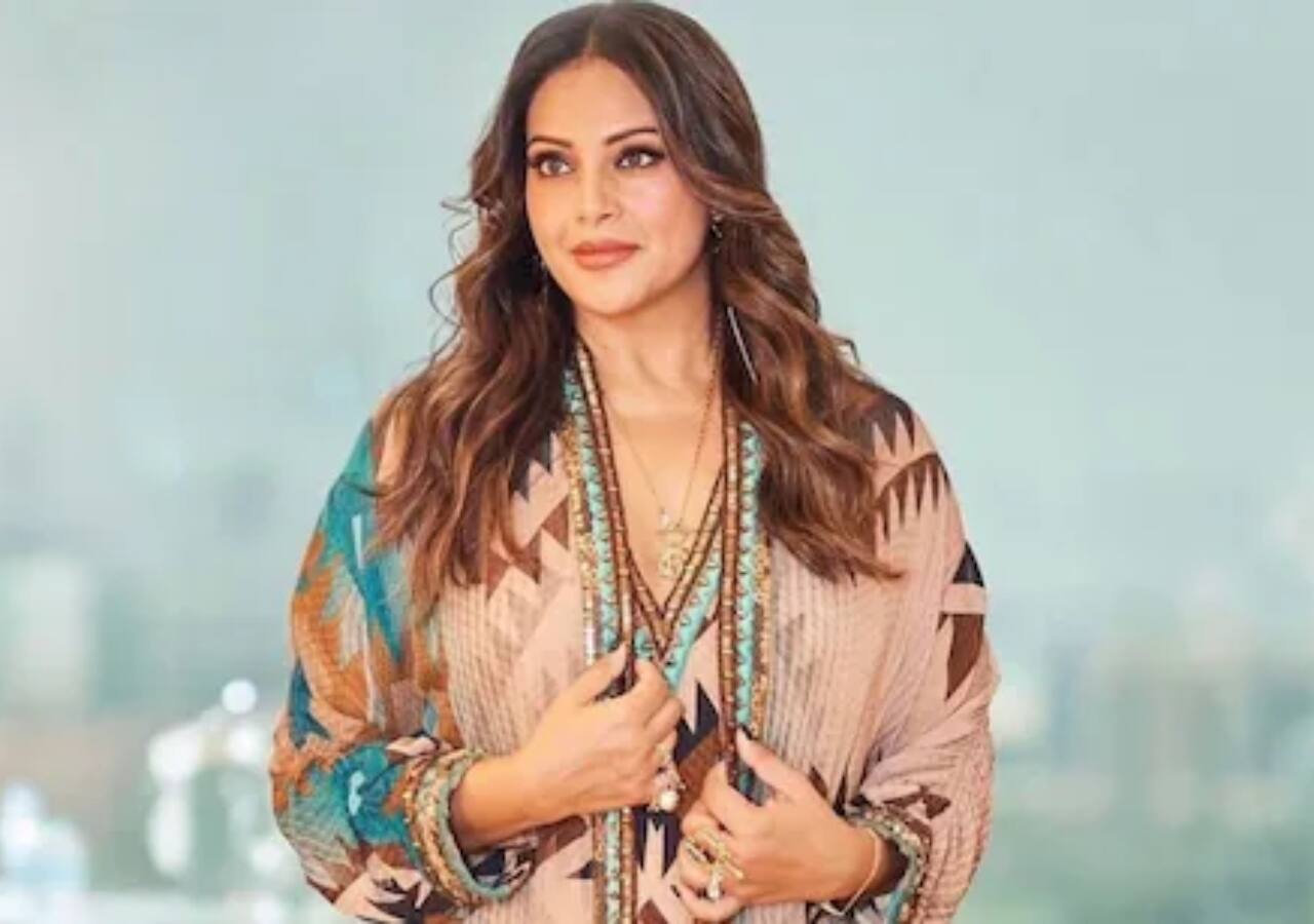 Shilpa shetty to bipasha basu These 9 Actresses Had Breast Surgery - इन 9 हसीनाओं ने करवाई ...