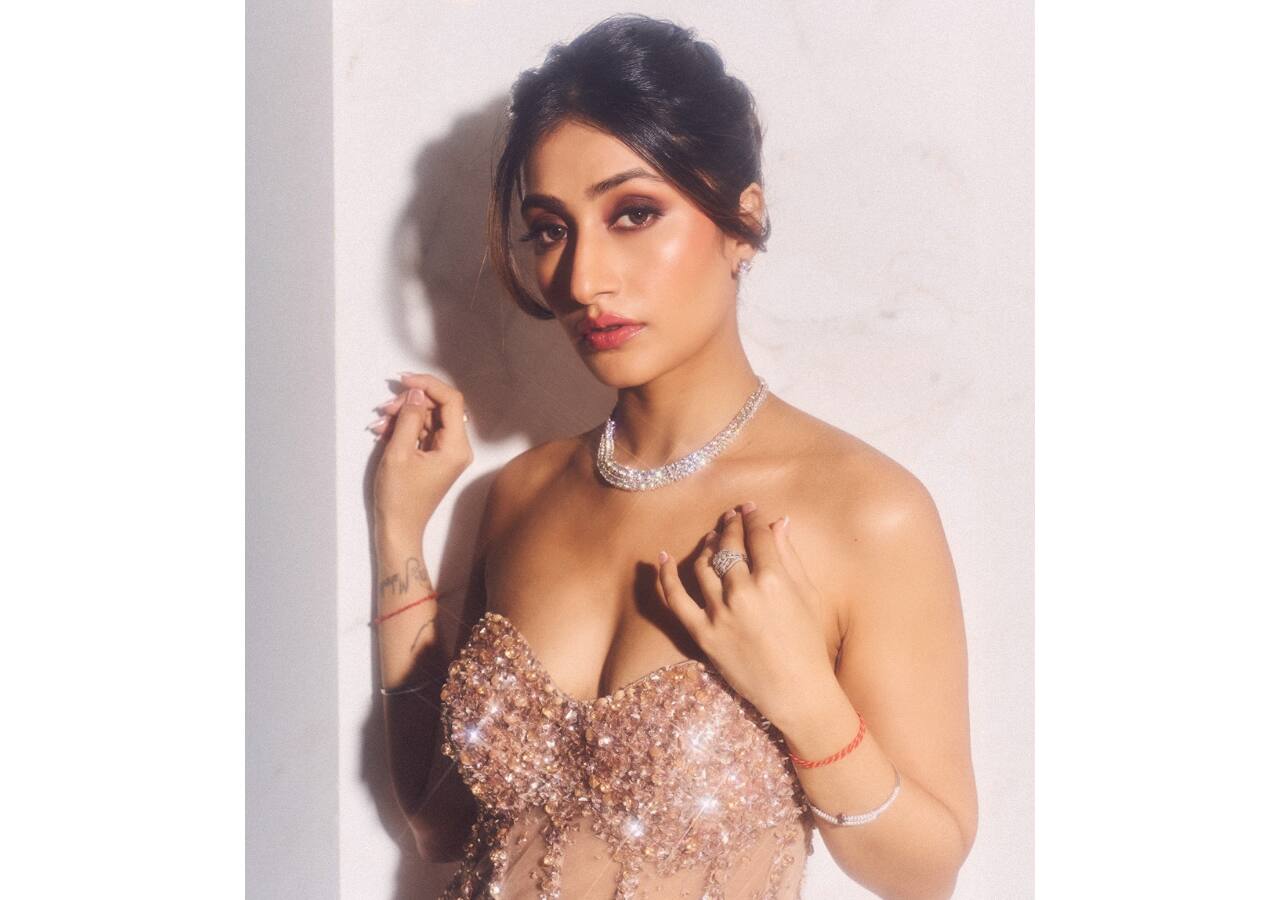 Dhanashree Verma glamorous photos viral on social media : धनश्री वर्मा की इन ग्लैमरस तस्वीरों से ...