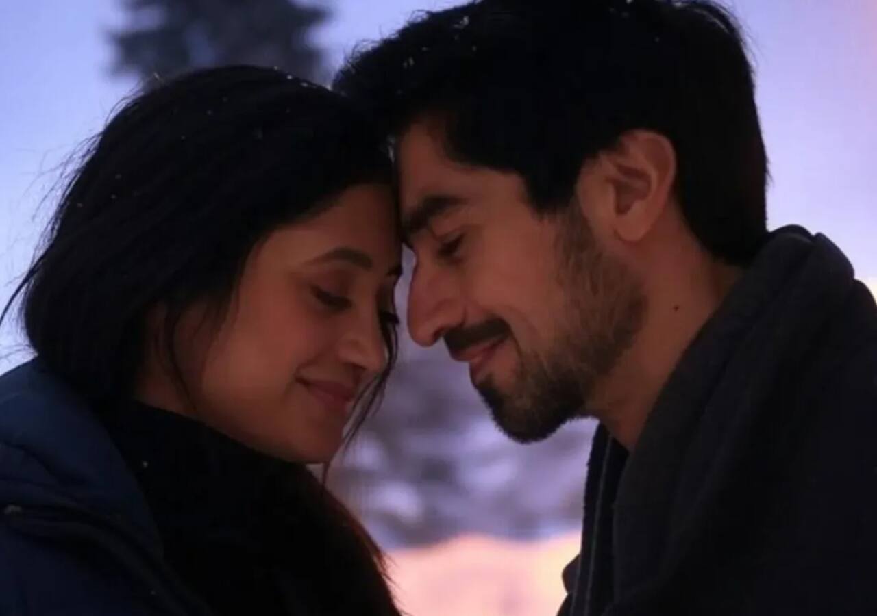 Harshad Chopda, Shivangi Joshi’s FIRST LOOK from Baaharein goes viral? Know the truth