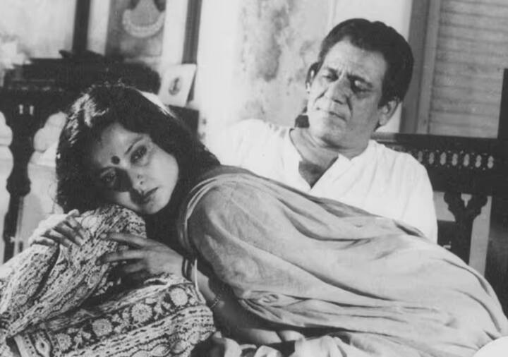 Rekha and Om Puri intimate scene in movie Aastha : इंटीमेट सीन देते समय बेकाबू हो गई थीं रेखा ...
